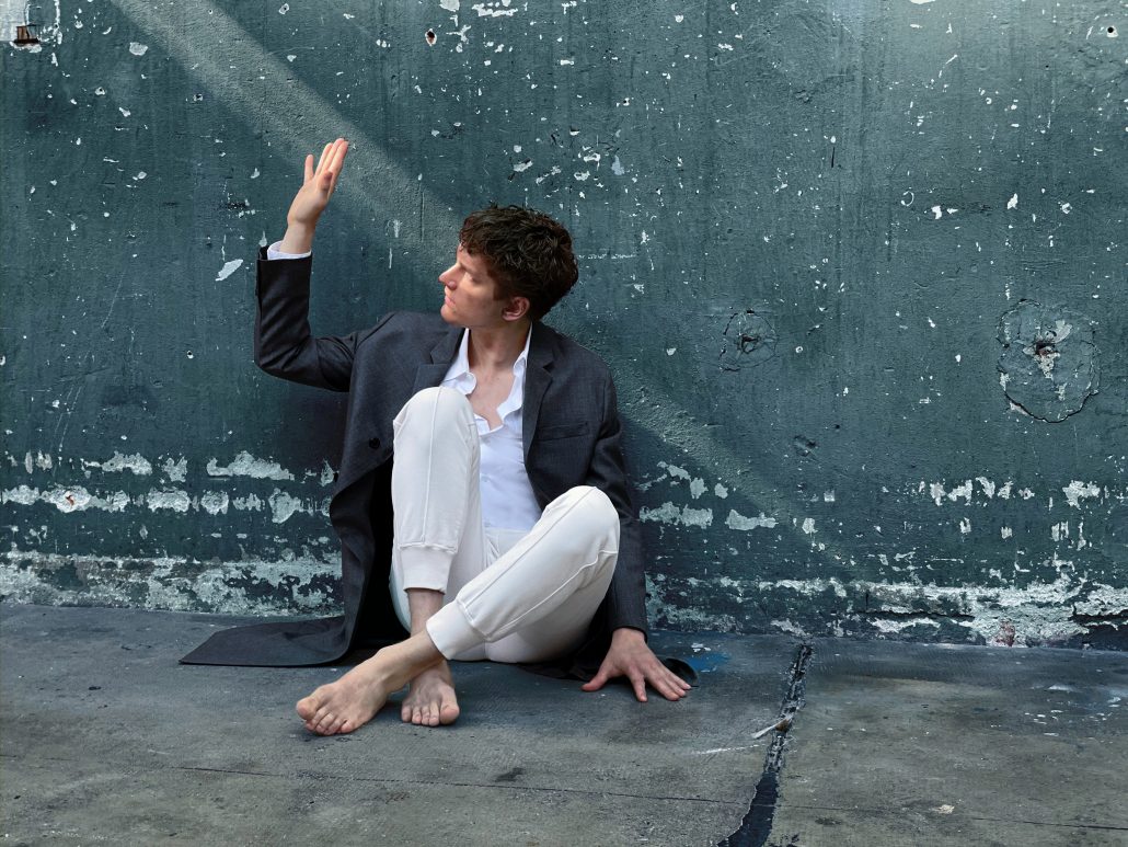 Jan Lisiecki featured in the weekend edition of the New York Times ...